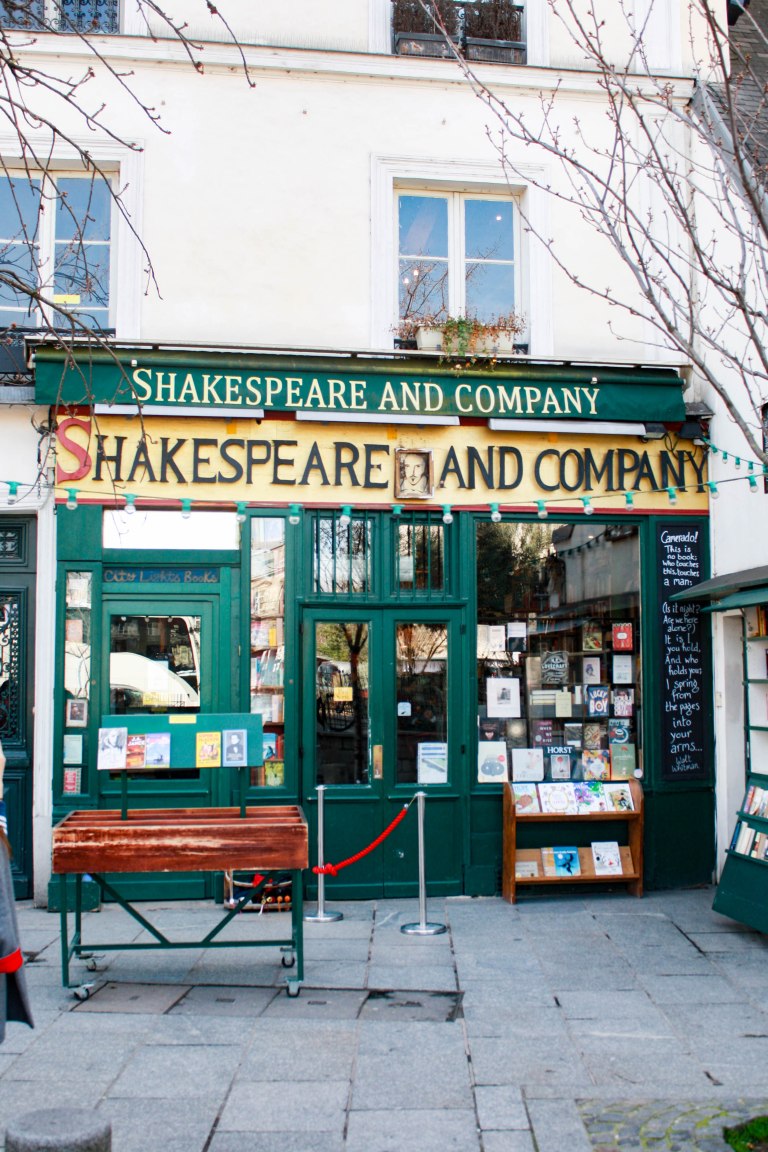 France – Kat Beyond Borders